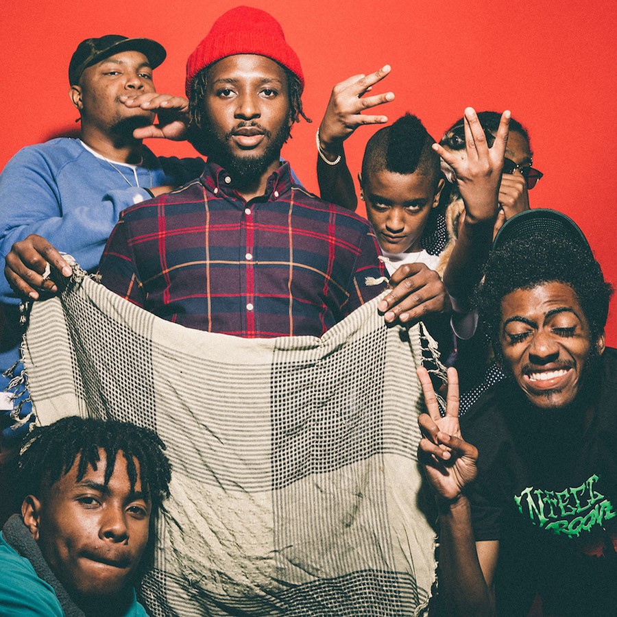 THE INTERNET: "Cuando algo es atemporal puede vivir y encajar casi en ...