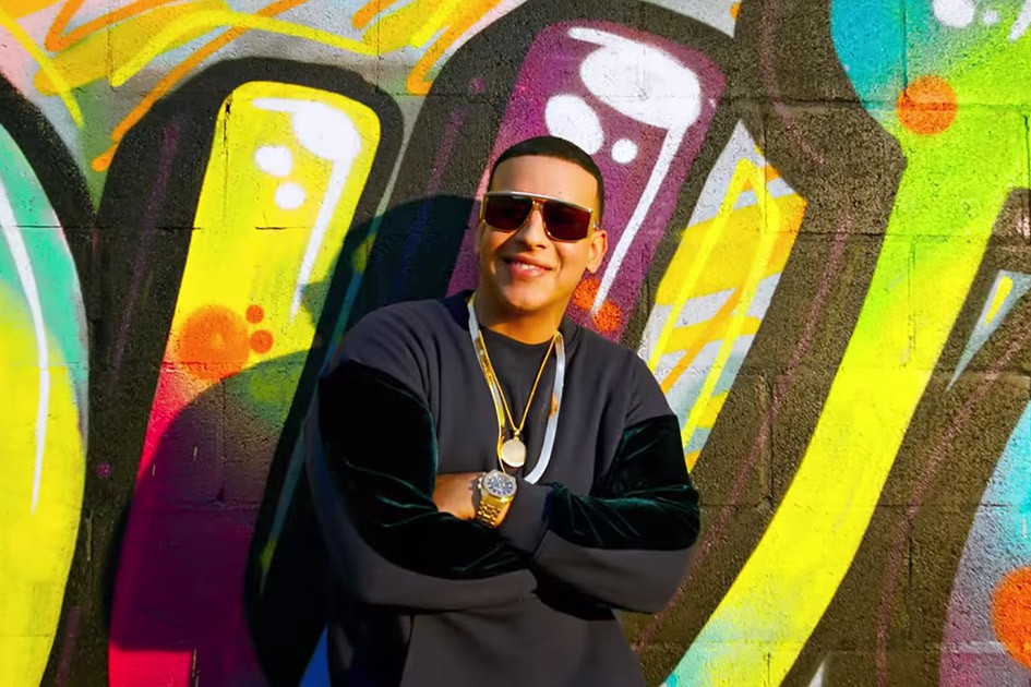 Daddy Yankee - "Dura" - UMOMAG.com