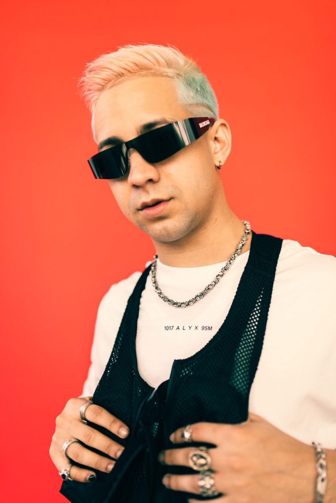 Hablamos con Mora sobre su relación creativa con Bad Bunny y su álbum ...